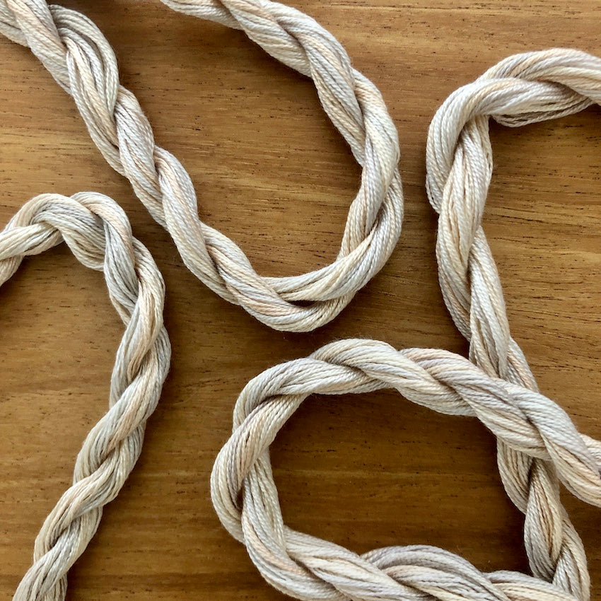 Silk Thread | Sandstone – Mountain Dreads
